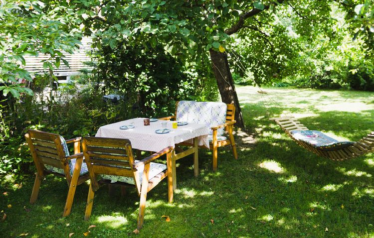 7 Design Tips For A Flawless Garden Seating Area