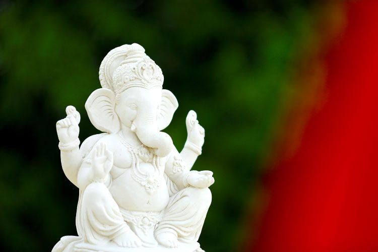 What are the Vastu Rules to Place Ganpati Murti at Home?