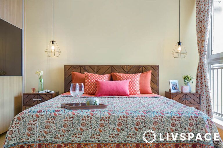 10+ Helpful Tips to Design and Decorate Your Guest Room