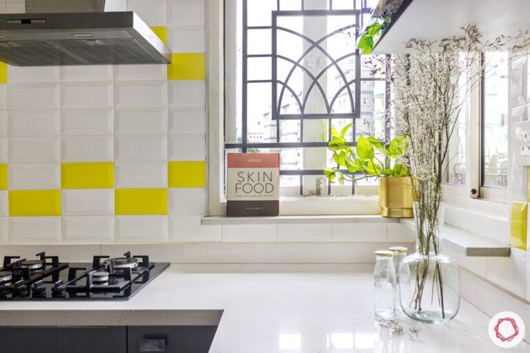 Small Kitchen Design for This Flat at Purva Paradise | LivspaceHome