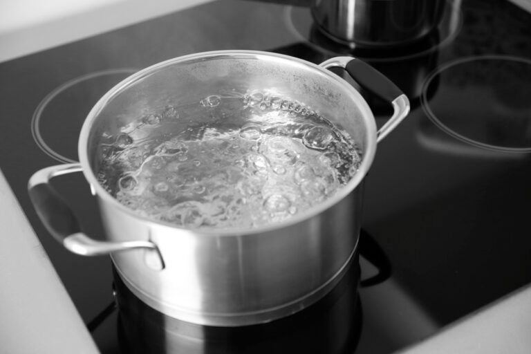 How To Differentiate Between Sterilization vs Disinfection vs Sanitization How To Differentiate Between Sterilization vs Disinfection vs Sanitization