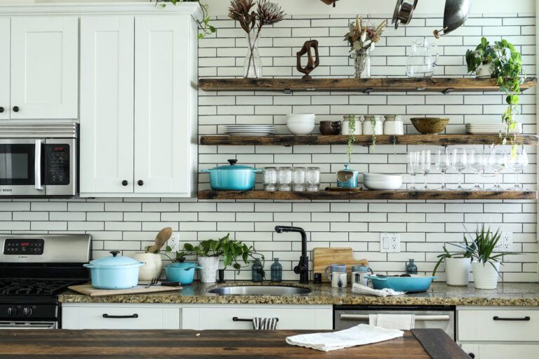 How to Choose the Best One From the 6 Types of Kitchen Layouts?