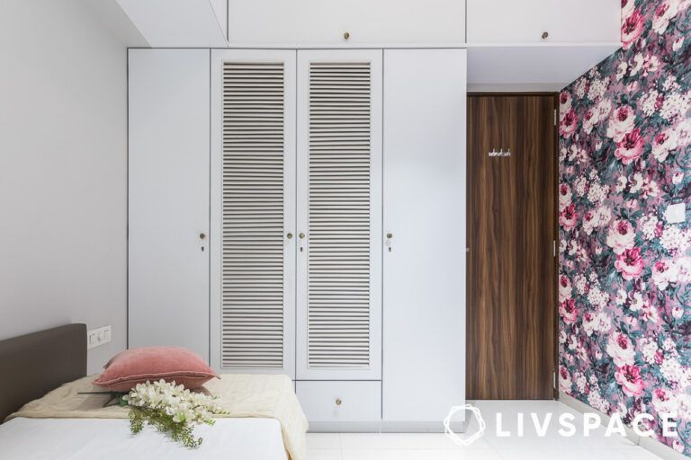 2026 Update: Estimate Your Wardrobe Pricing Using These 6 Factors